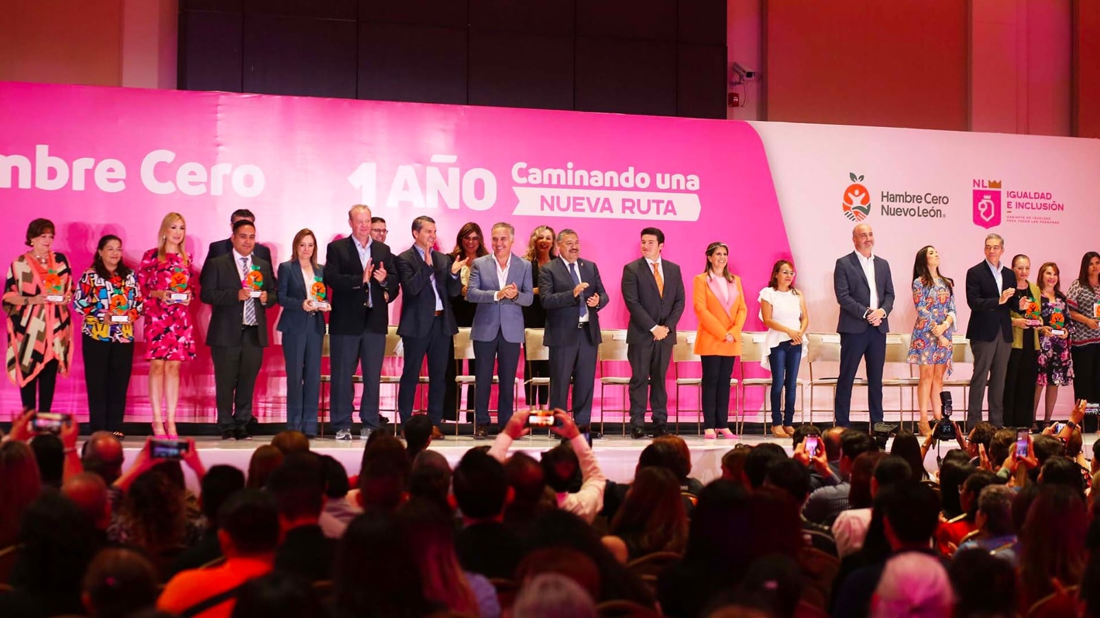 Reconocen a UANL por combatir hambre en el estado - Código Magenta